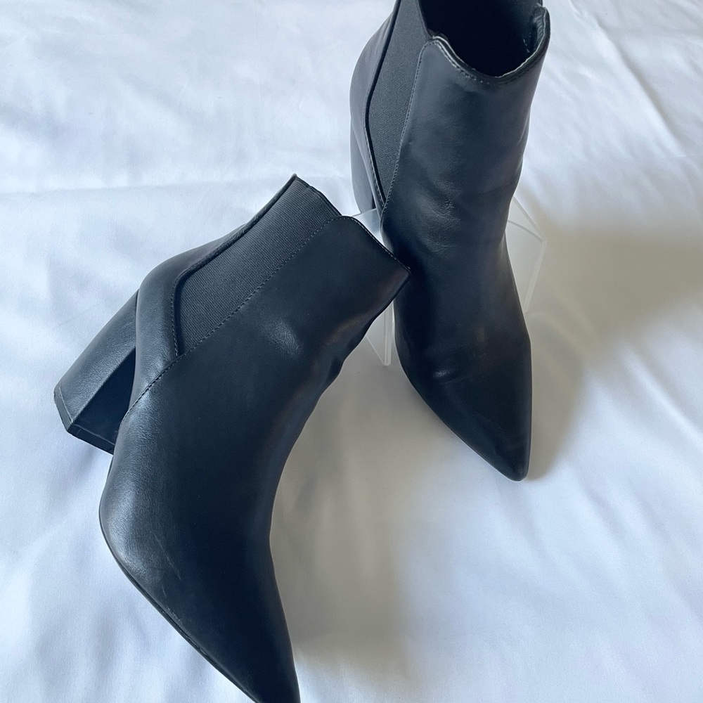 Pointy Toed Chelsea Ankle Boot - Gem